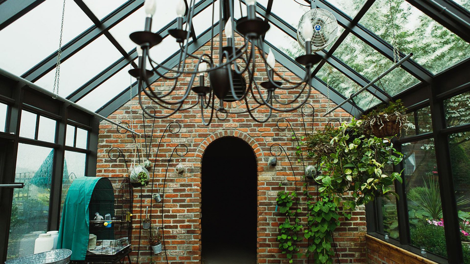 Fern Hill Barn: Rustic Elegance, Panoramic Views in Spencer MA