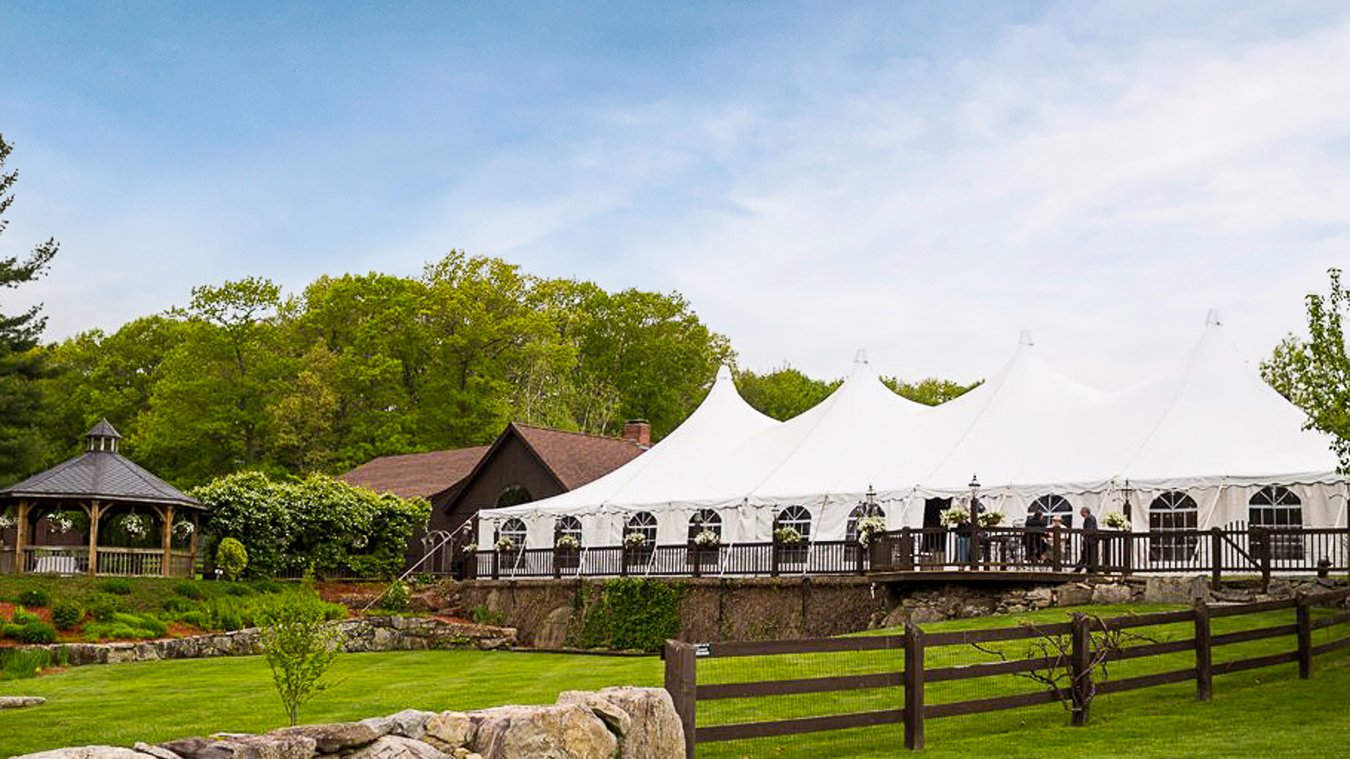 Fern Hill Barn: Rustic Elegance, Panoramic Views in Spencer MA