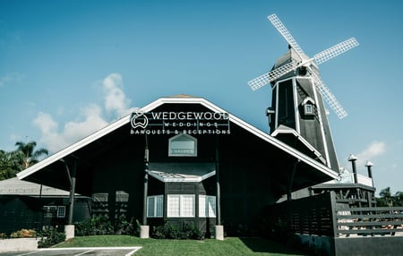Carlsbad Windmill: Tradition Meets Modern Luxury in California