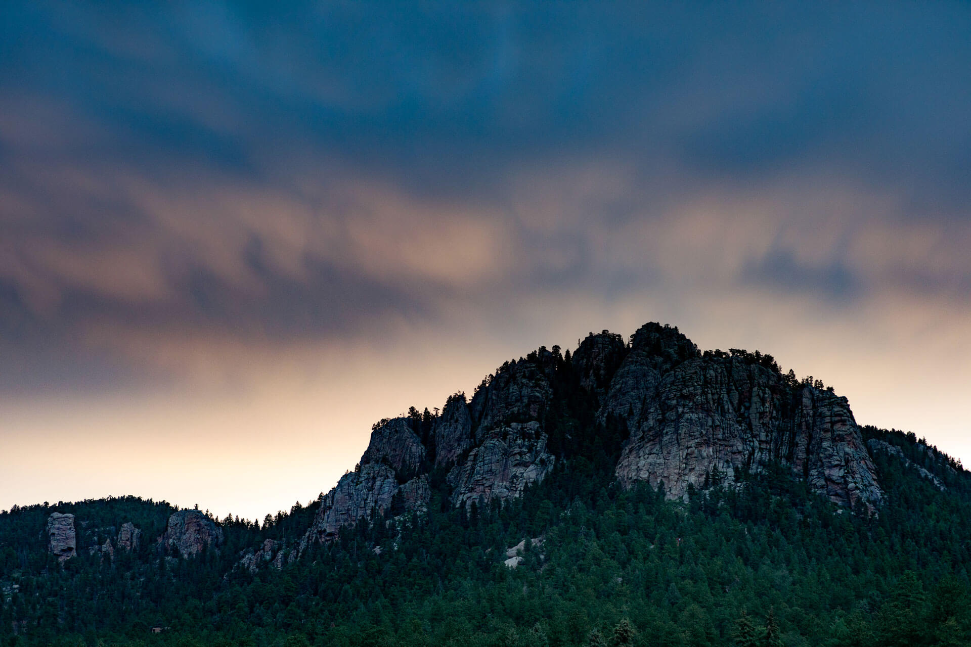 Mountain View Ranch: Rustic Elegance in Rocky Mountains, Pine CO