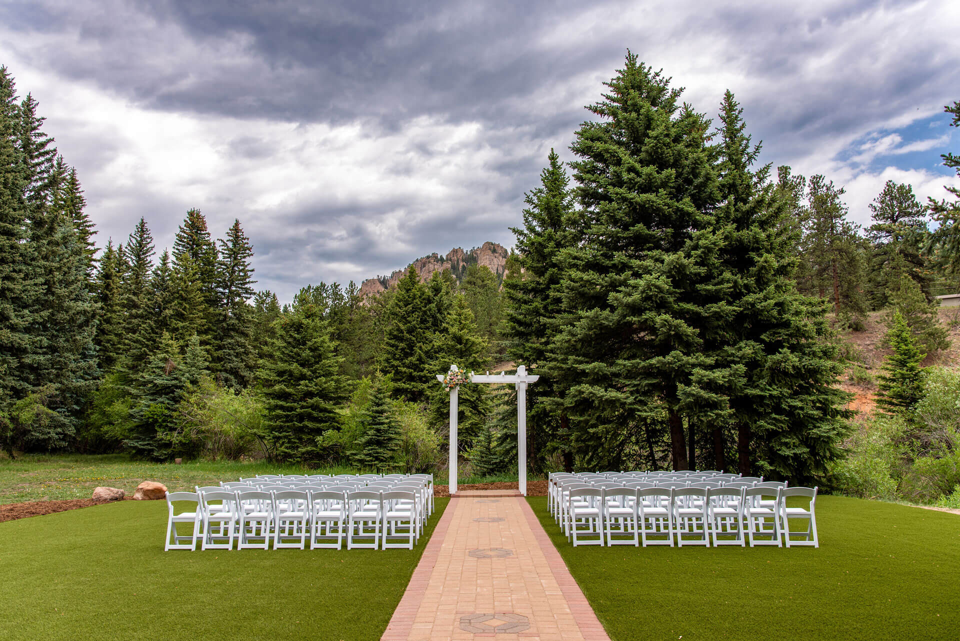 Mountain View Ranch: Rustic Elegance in Rocky Mountains, Pine CO