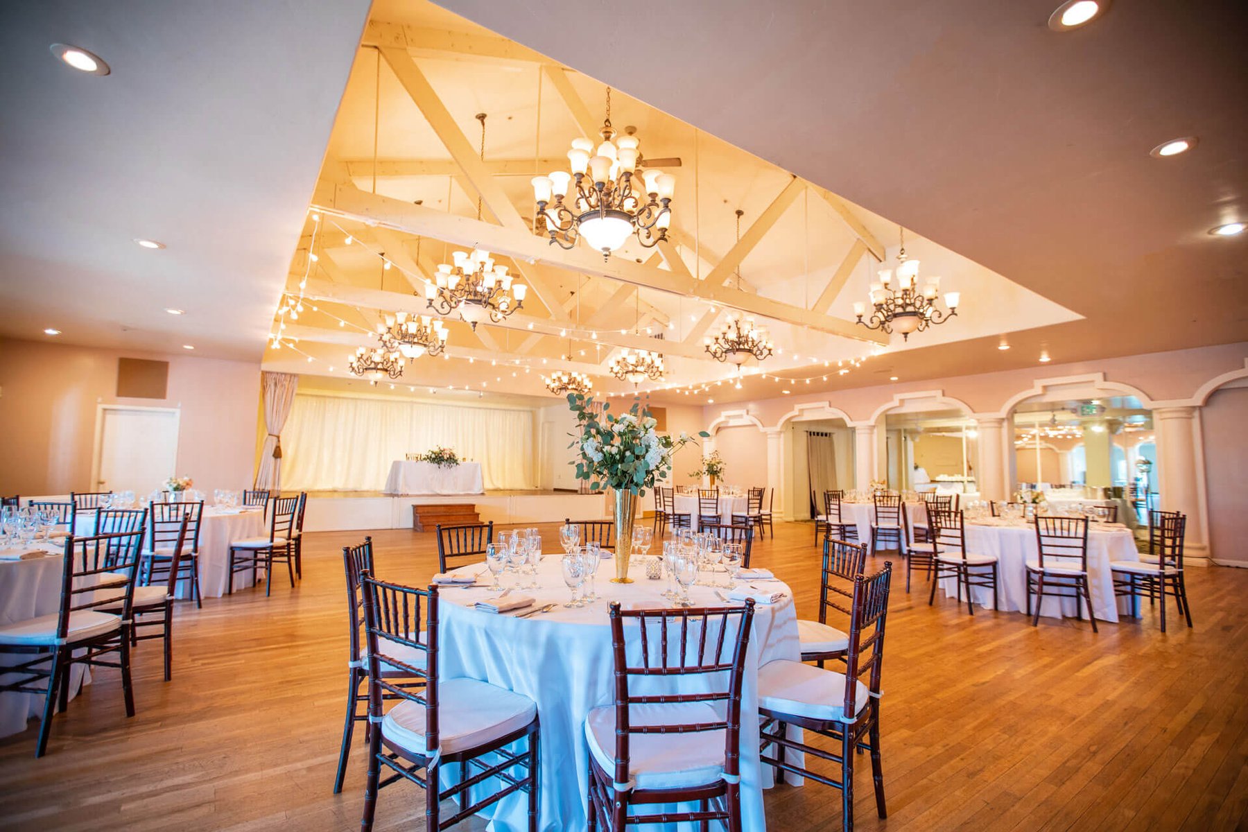 Sequoia Mansion: Vintage Charm Meets Modern Flair in Placerville, CA