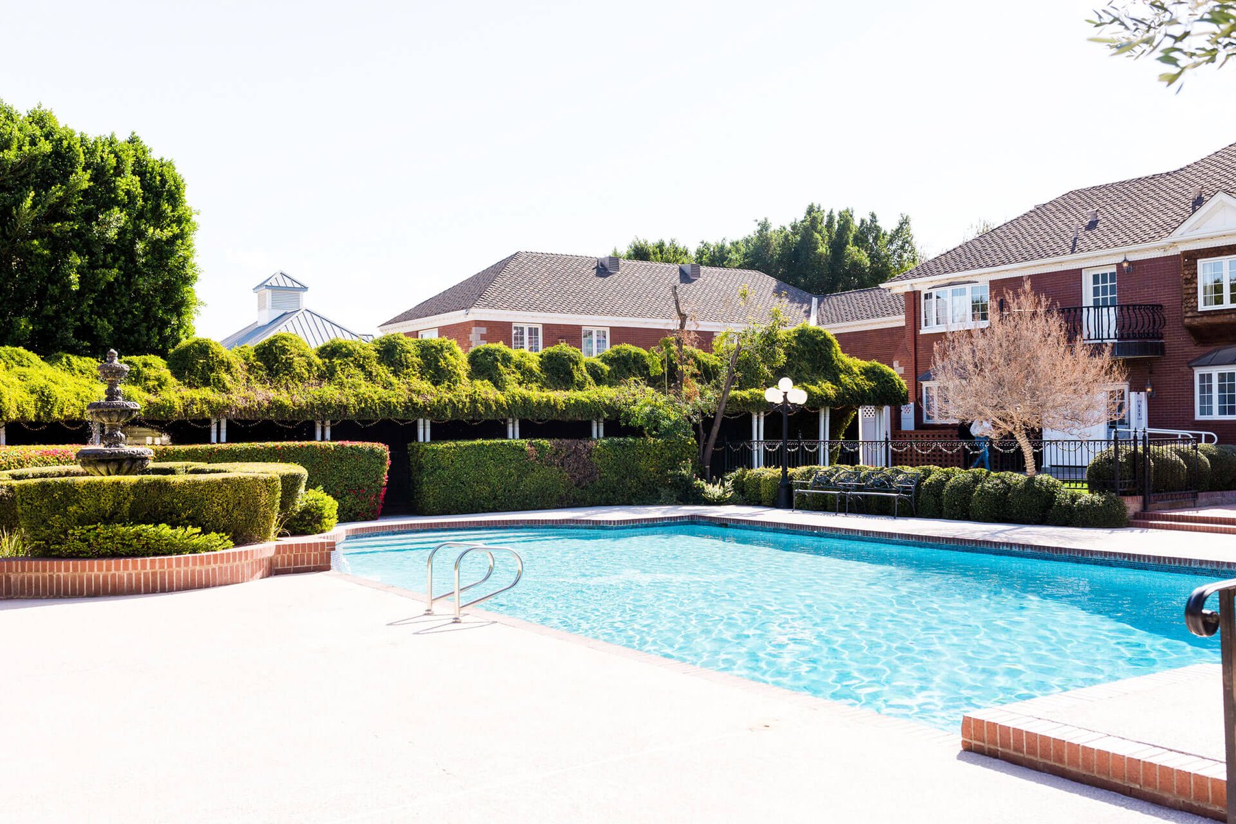 Stonebridge Manor: English-Garden Oasis in Mesa AZ